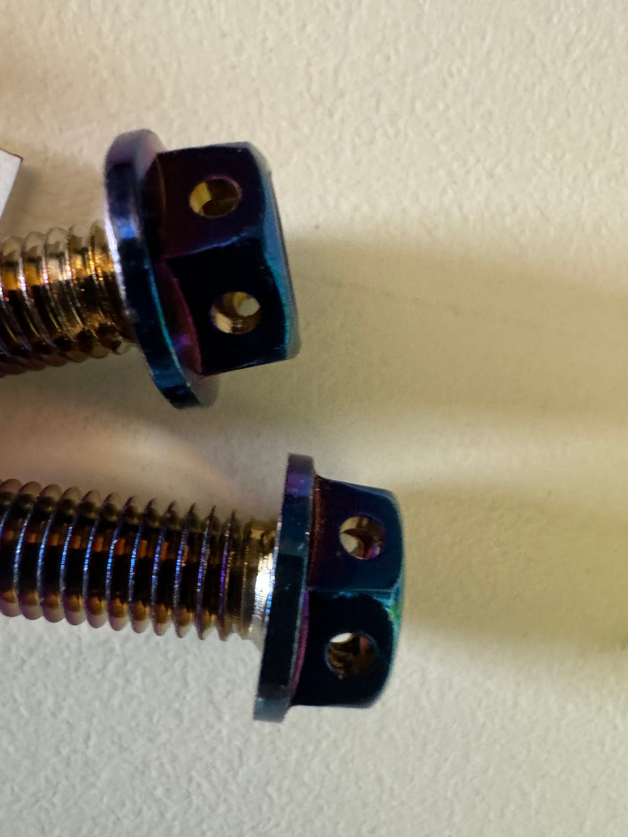 Sealing bolt kit – Excel Garage